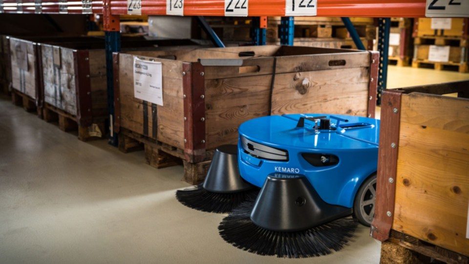 Autonome Kehrsaugmaschine K900